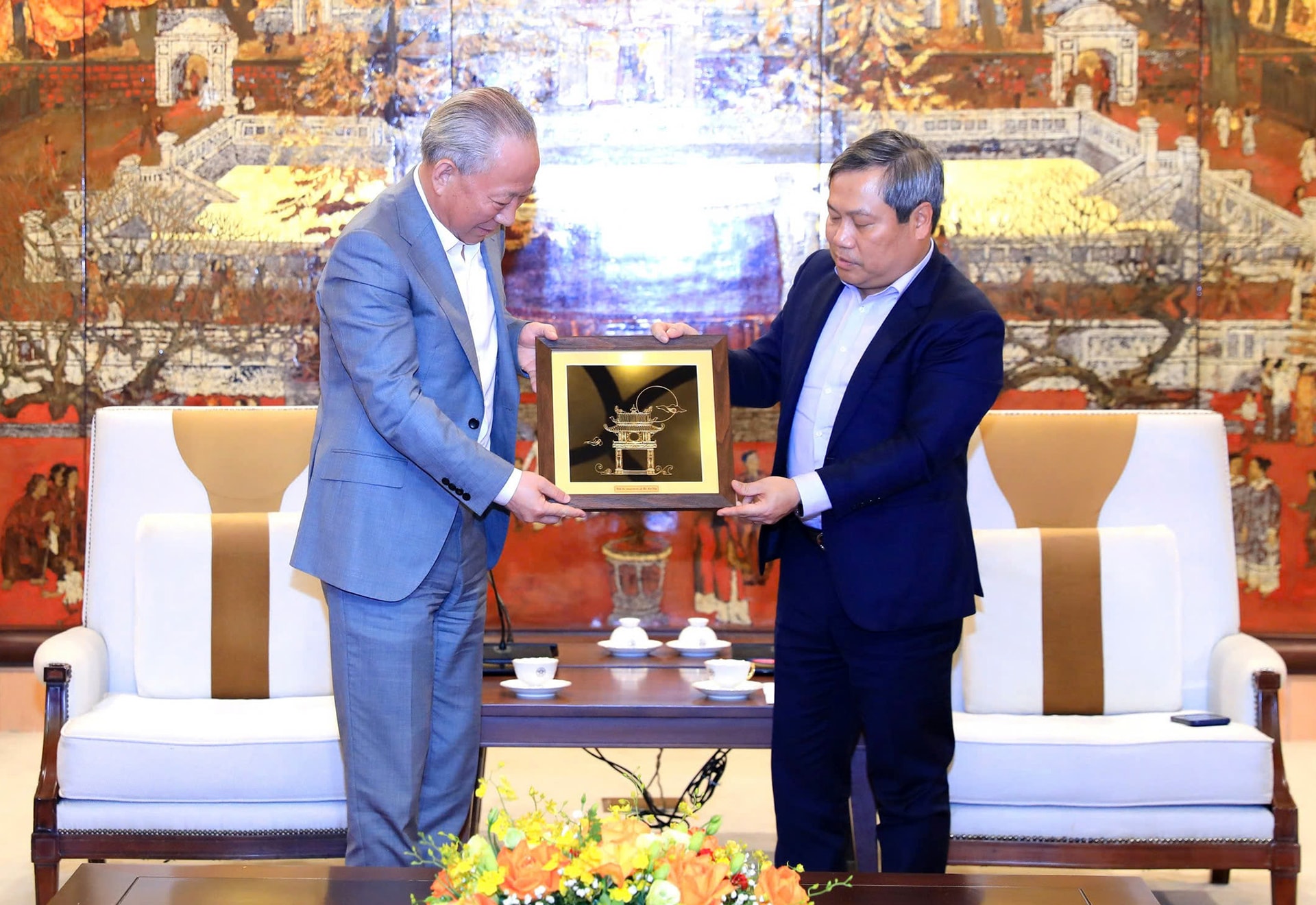 Hanoi strengthens cooperation to develop urban infrastructure ...
