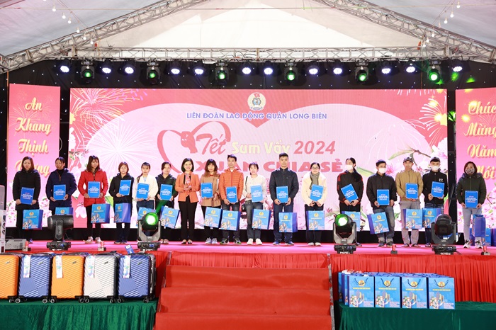 "Tết Sum vầy - Xuân chia sẻ 2024” của đoàn viên Công đoàn quận Long Biên